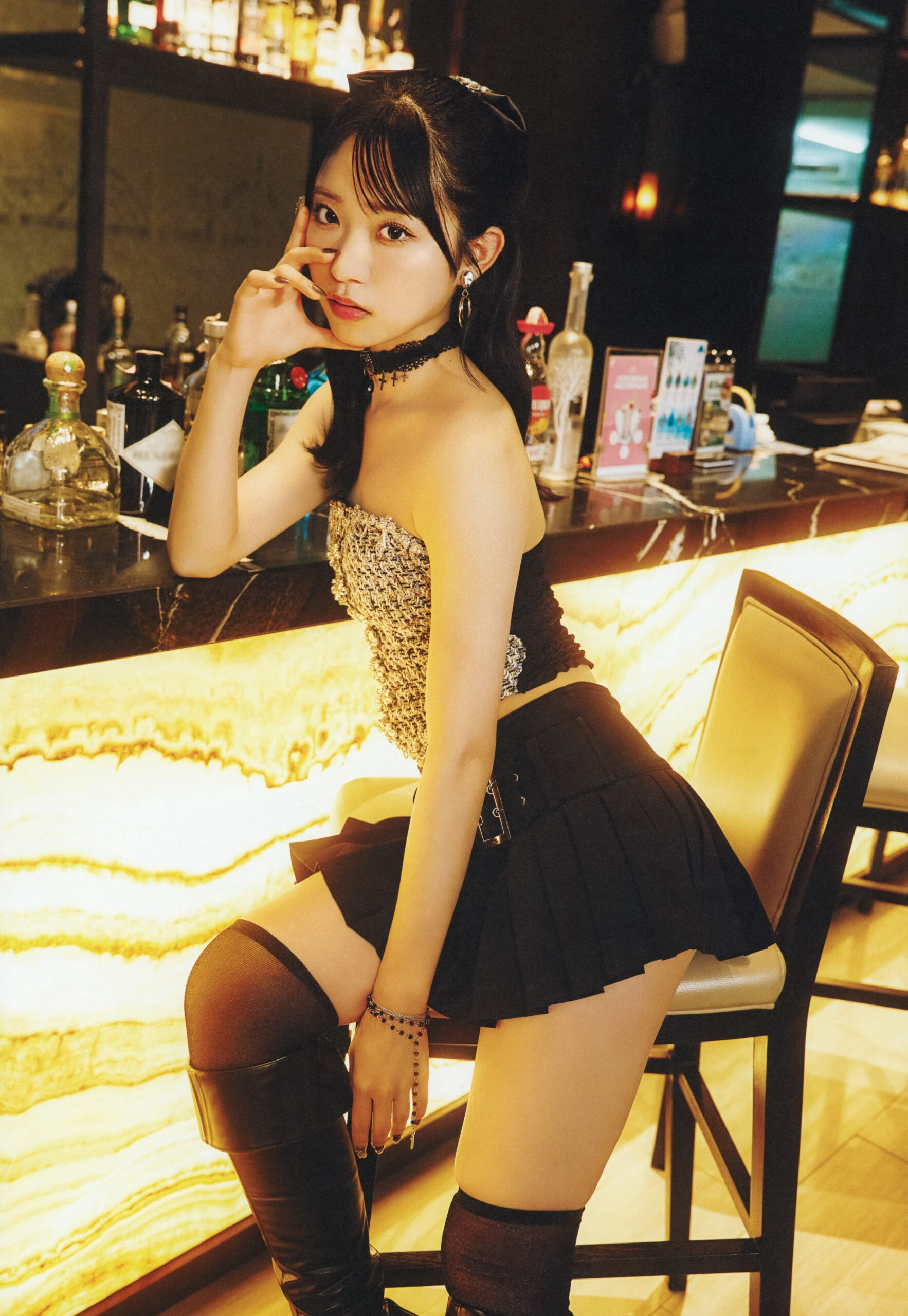 [黑丝]AKB48 山内瑞葵 1st 写真集 好きになる予感 | 日本写真网